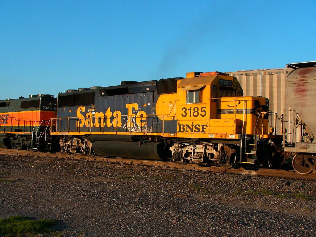 BNSF 3185